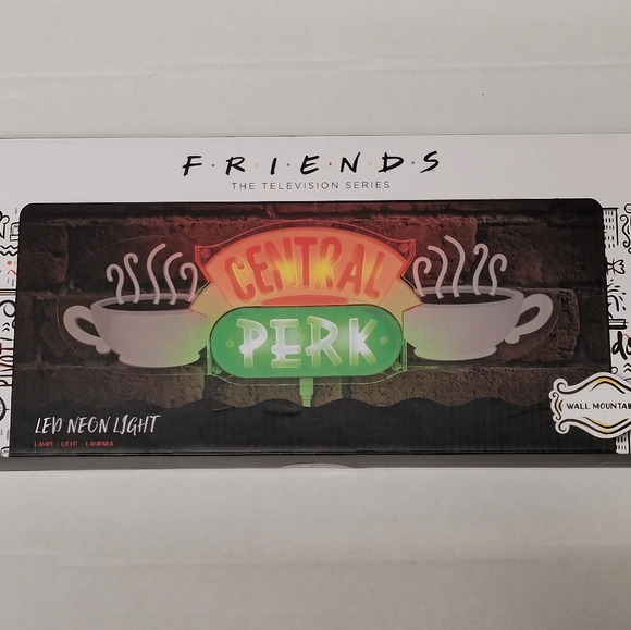 Palladium | Wall Decor | Nwt Friends Central Perk Led Neon Light | Poshmark
